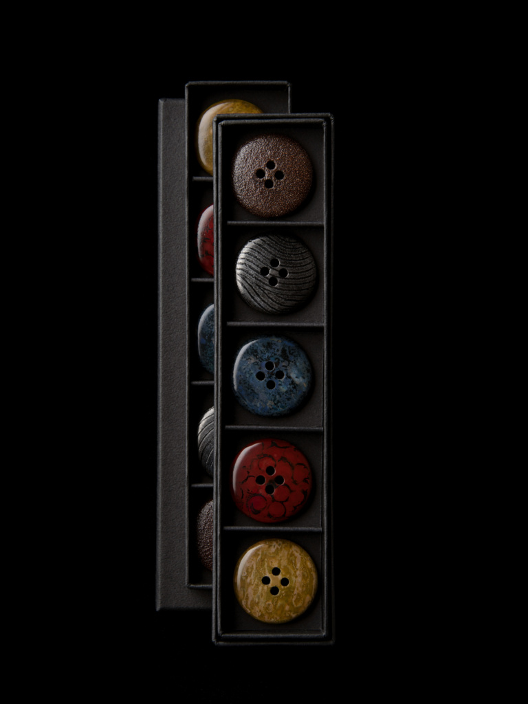 Hirume – 日本の伝統技術と厳選された素材で織り成す、淡く、美しい輝きを放つ装飾品（ジュエル）。革新性と創造性に富んだコレクションにより ...